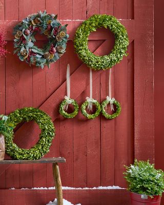 Preserved Boxwood Wreaths