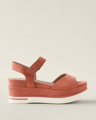 EILEEN FISHER Beck Sport Sandals | Garnet Hill
