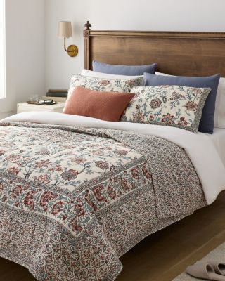 Common Threads Border Quilt | Garnet Hill