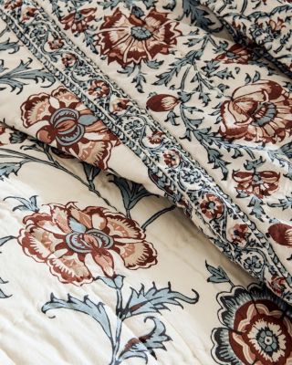 Common Threads Border Quilt | Garnet Hill